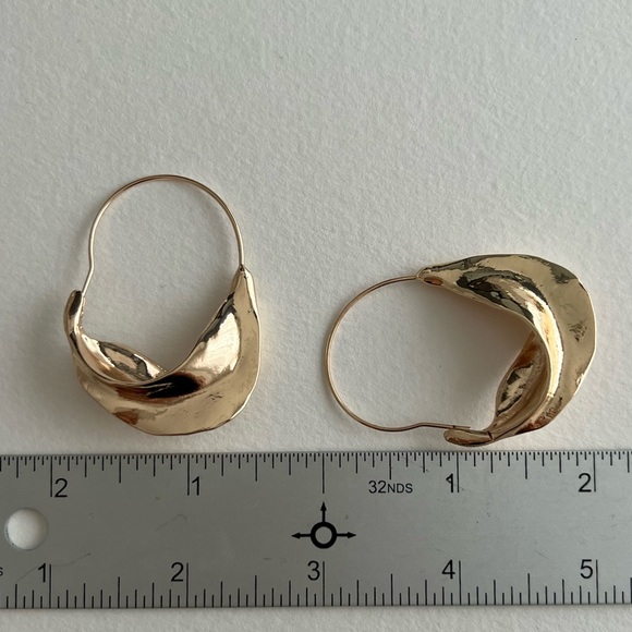 Vintage | Jewelry | Vintage Hoops 4k Gold Plated Brand New | Poshmark